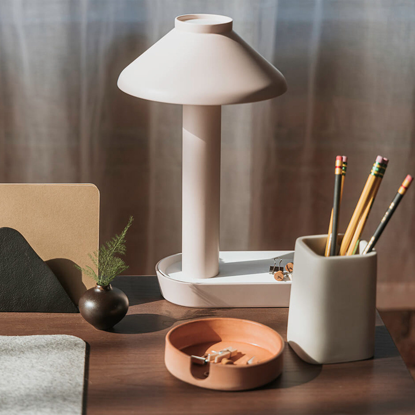 Beam Task Table Lamp | Haworth