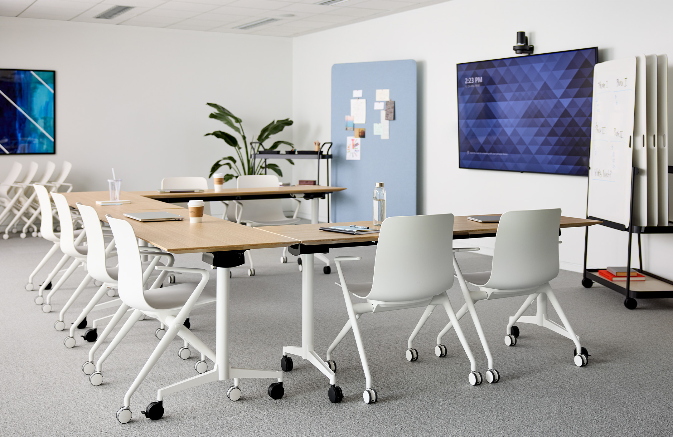 Bowi Seating | Nesting Chairs | Haworth