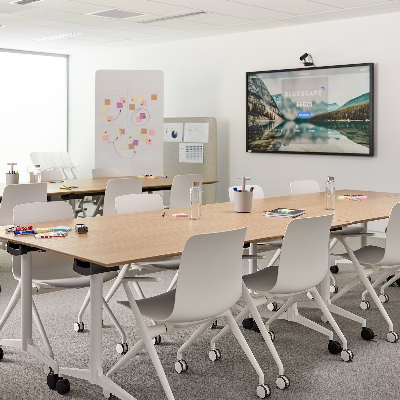 Bowi Seating | Nesting Chairs | Haworth