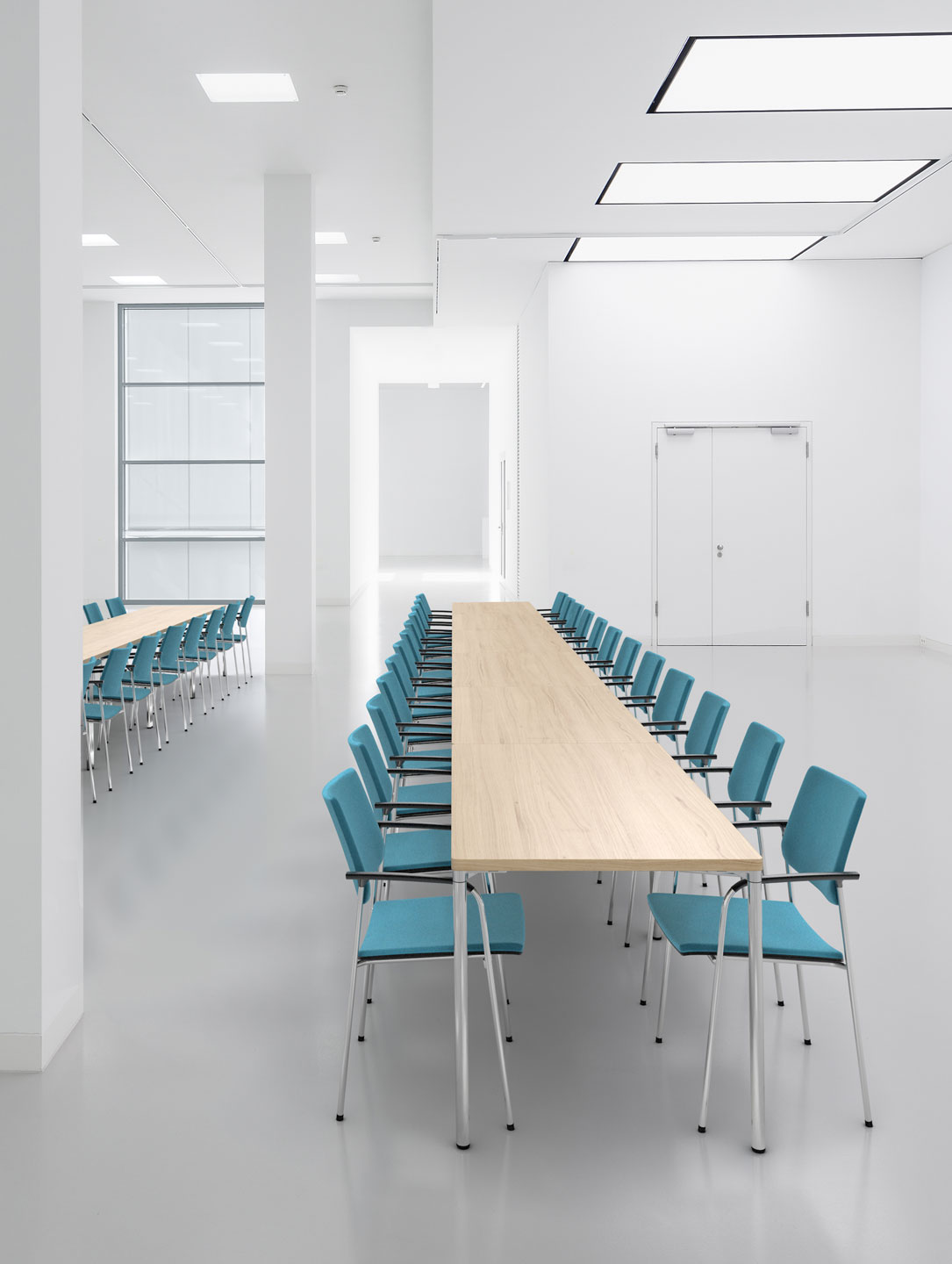 first | Row seating | Haworth Europe