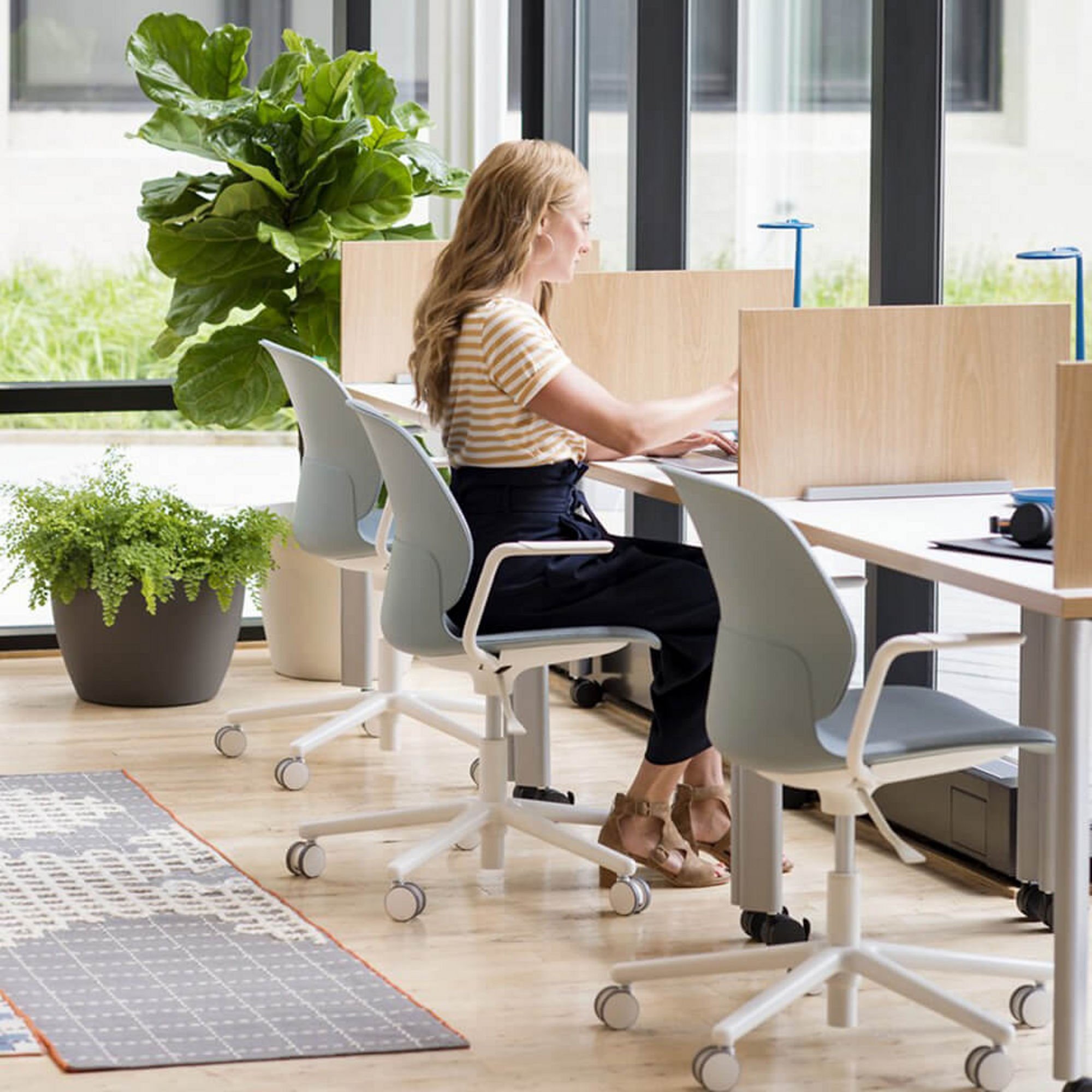 See Haworth Maari Conference Chair | Haworth