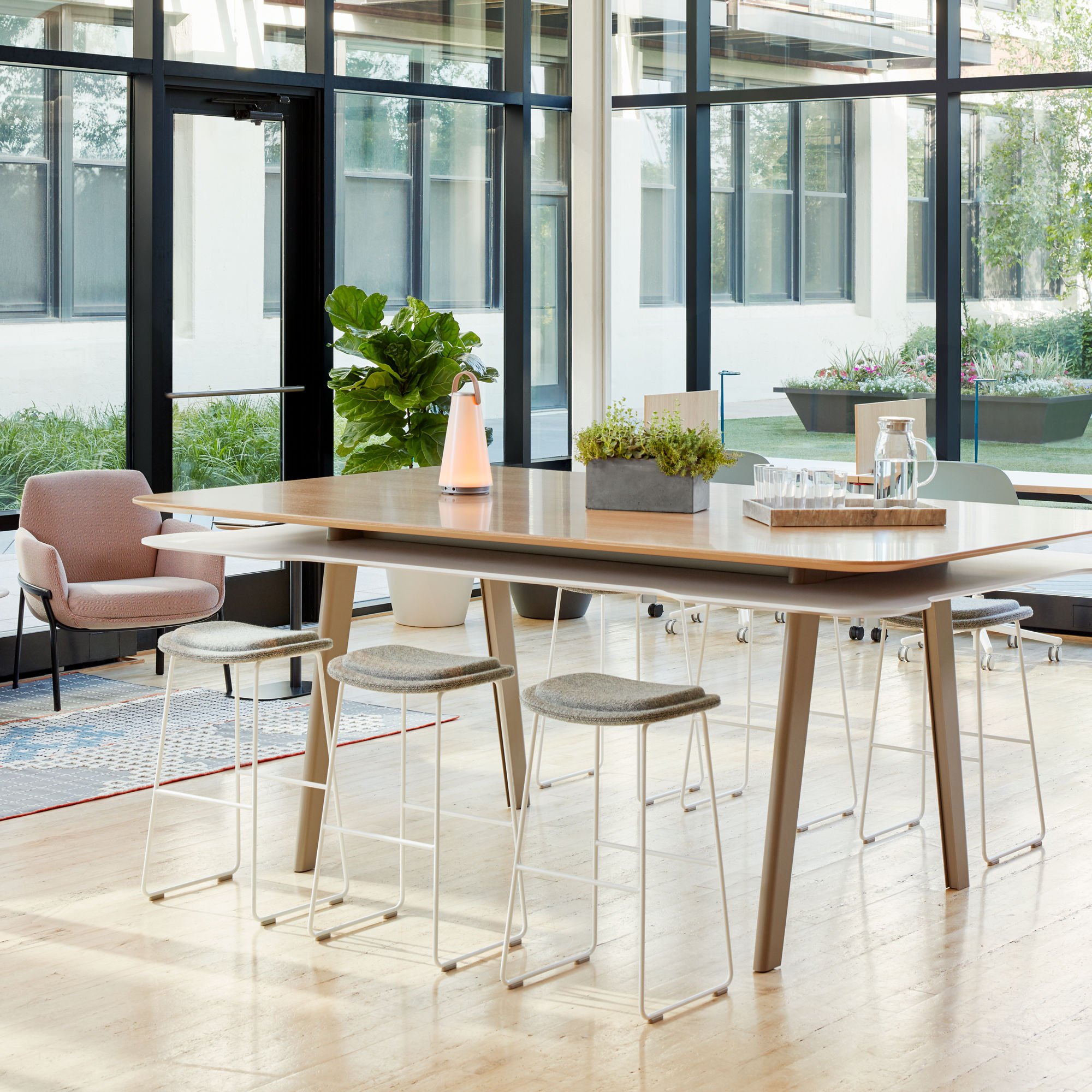 Immerse Collaborative Table | Haworth